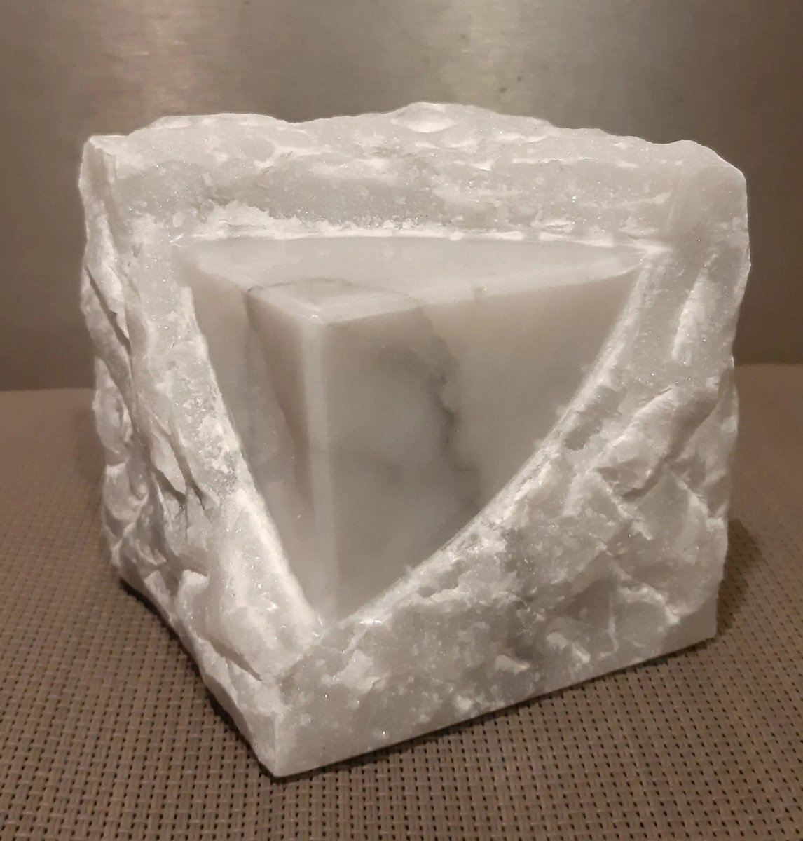 "Cube" sculpture "Carrara or limestone marble - our columns – Nos Colonnes